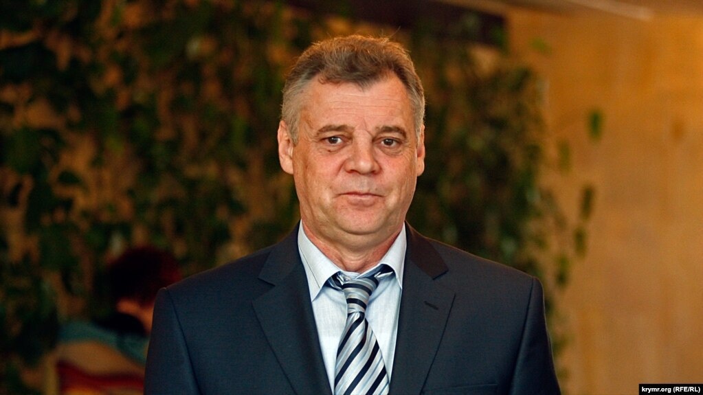 Ukraine sentences occupying head of Crimean election committee ...