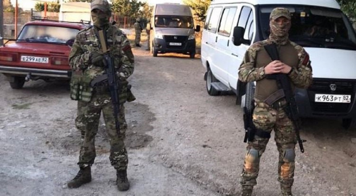 People are being massively checked in Crimea under the guise of ...