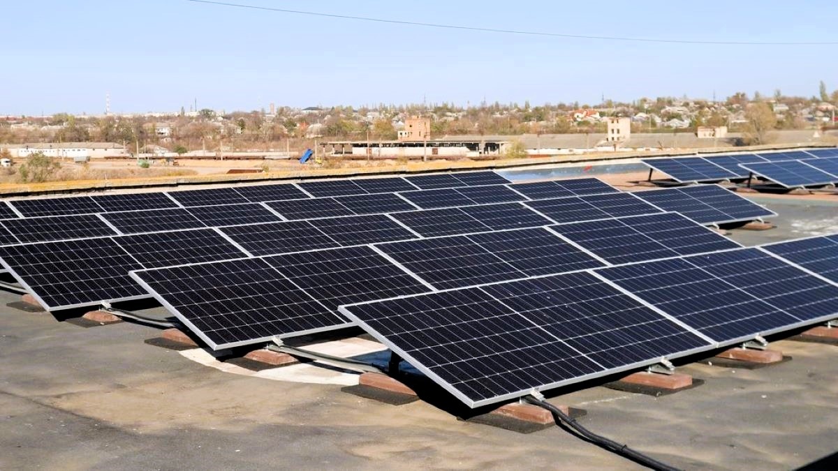 Mykolaiv received solar panels and lithium batteries: who exactly ...